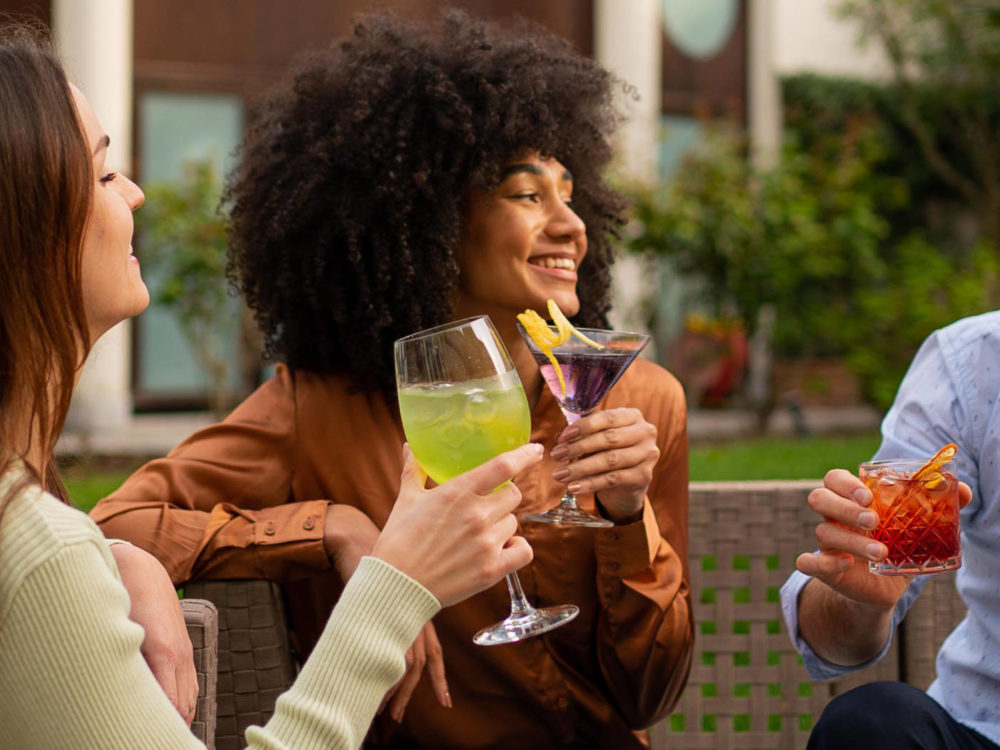 Bar & Aperitifs Venice Hotel near the Biennale Gardens | Hotel Indigo ...