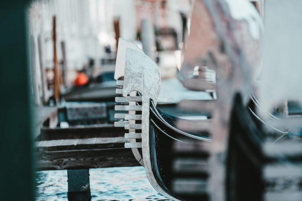 The gondola: history, tradition and curiosities - Hotel Indigo Venice ...